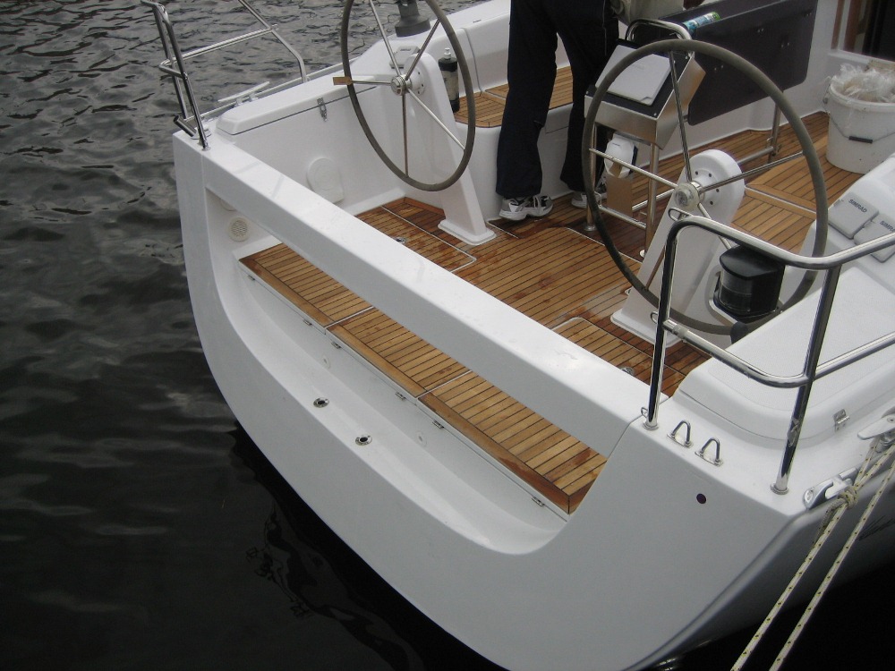 Hanse 400 – Yacht Charter Croatia, Greece, Turkey, France | Globe Yachting